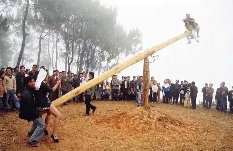 Hani Long Street Ancient Feast is a traditional Hani celebration in Hong He